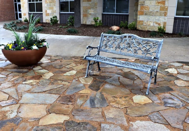 Oklahoma Flagstone Sitting Area - Haven Landscaping and Irrigation
